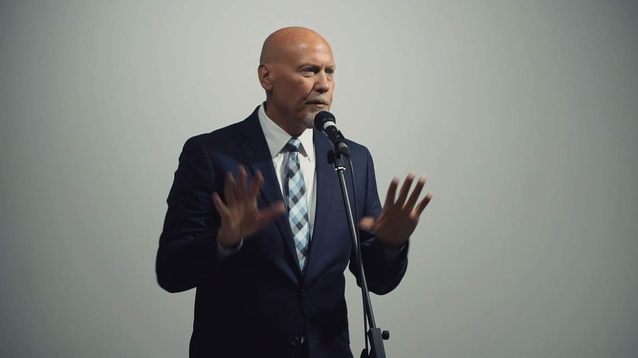 Szemek megnyitása - Dr. Mark Hardacre szemorvos előadása - Magyar Vakok ...